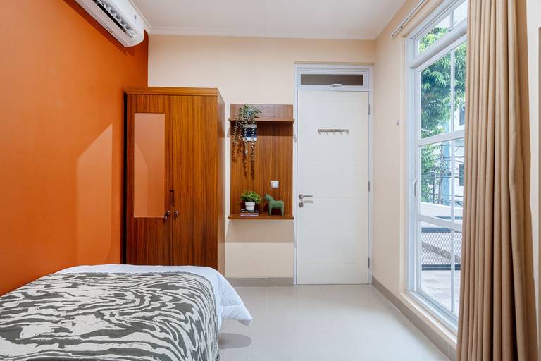 Kost Setiabudi, Jakarta Selatan Terbaik & Harga Diskon di Rukita