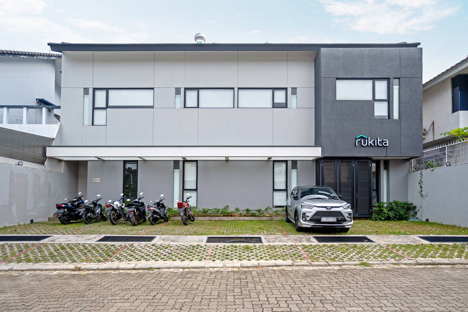 Kost Coliving dekat Kampus UPH - Rukita Aspen Karawaci